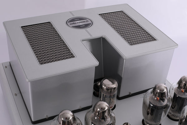 Audio Research Corporation – The Listening Room